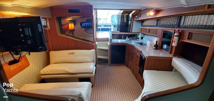 1984 Sea Ray 340 EC Power Boats, Express Cruisers For Sale in League City, Texas