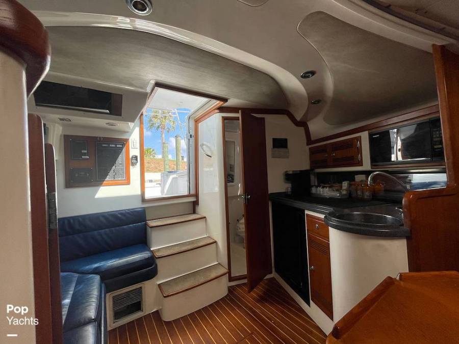 1996 Cabo Yachts 31 Express Power Boats, Sportfish/Convertible For Sale ...