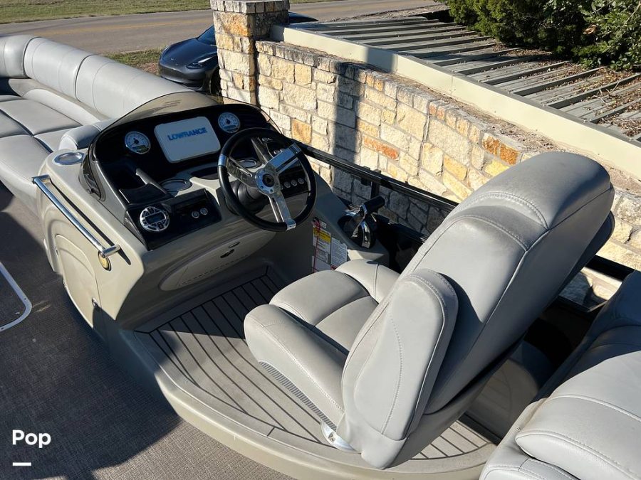 2018 Regency 254 LE3 Power Boats, Tritoon Boats For Sale in Leander, Texas