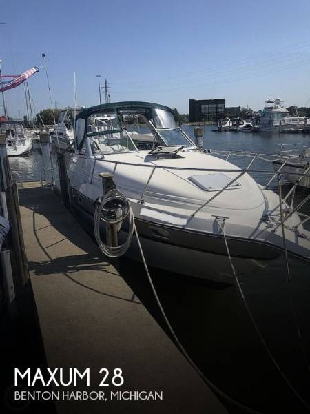 1995 Maxum 28 Power Boats, Express Cruisers For Sale in Benton Harbor ...