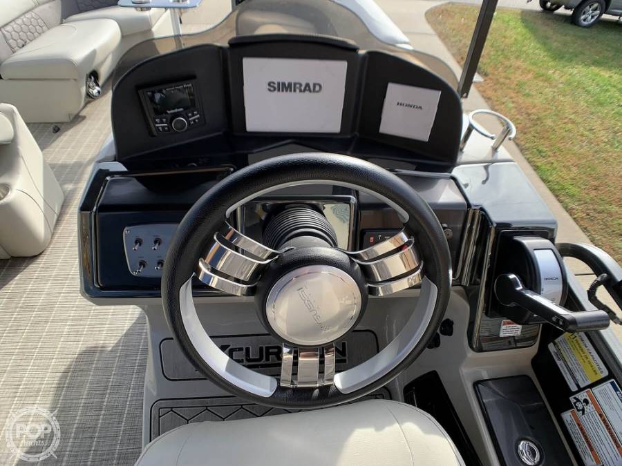 2020 Xcursion 245 PFX HD Power Boats, Tritoon Boats For Sale in ...