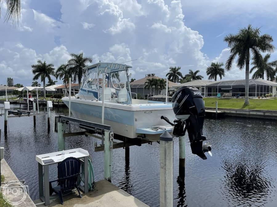 1997 Pro-Line 231 Walkaround Power Boats, Walkaround Boats For Sale in ...