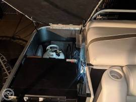 1993 Starcraft Stardeck 240 DLX Power Boats, Pontoon Boats For Sale in ...