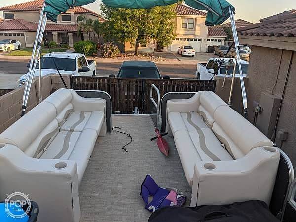 1993 Starcraft Stardeck 240 DLX Power Boats, Pontoon Boats For Sale in ...
