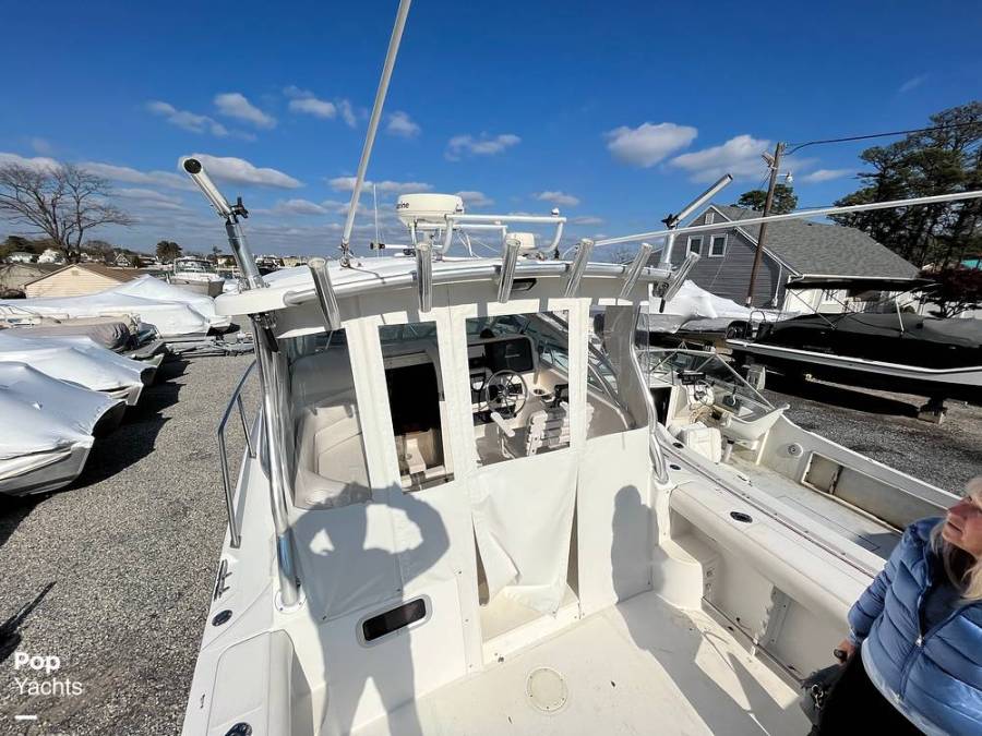 2003 Edgewater 265 EX Power Boats, Walkaround Boats For Sale in Toms ...
