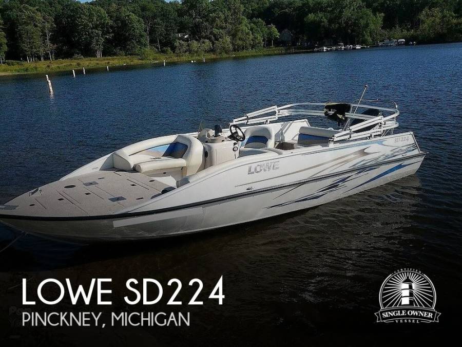 2014 Lowe SD224 Power Boats, Deck Boats For Sale in Gregory, Michigan