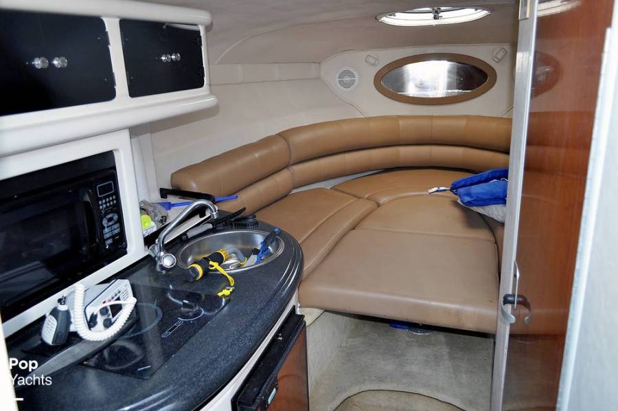 2004 Monterey 245 Cruiser Power Boats, Express Cruisers For Sale in ...